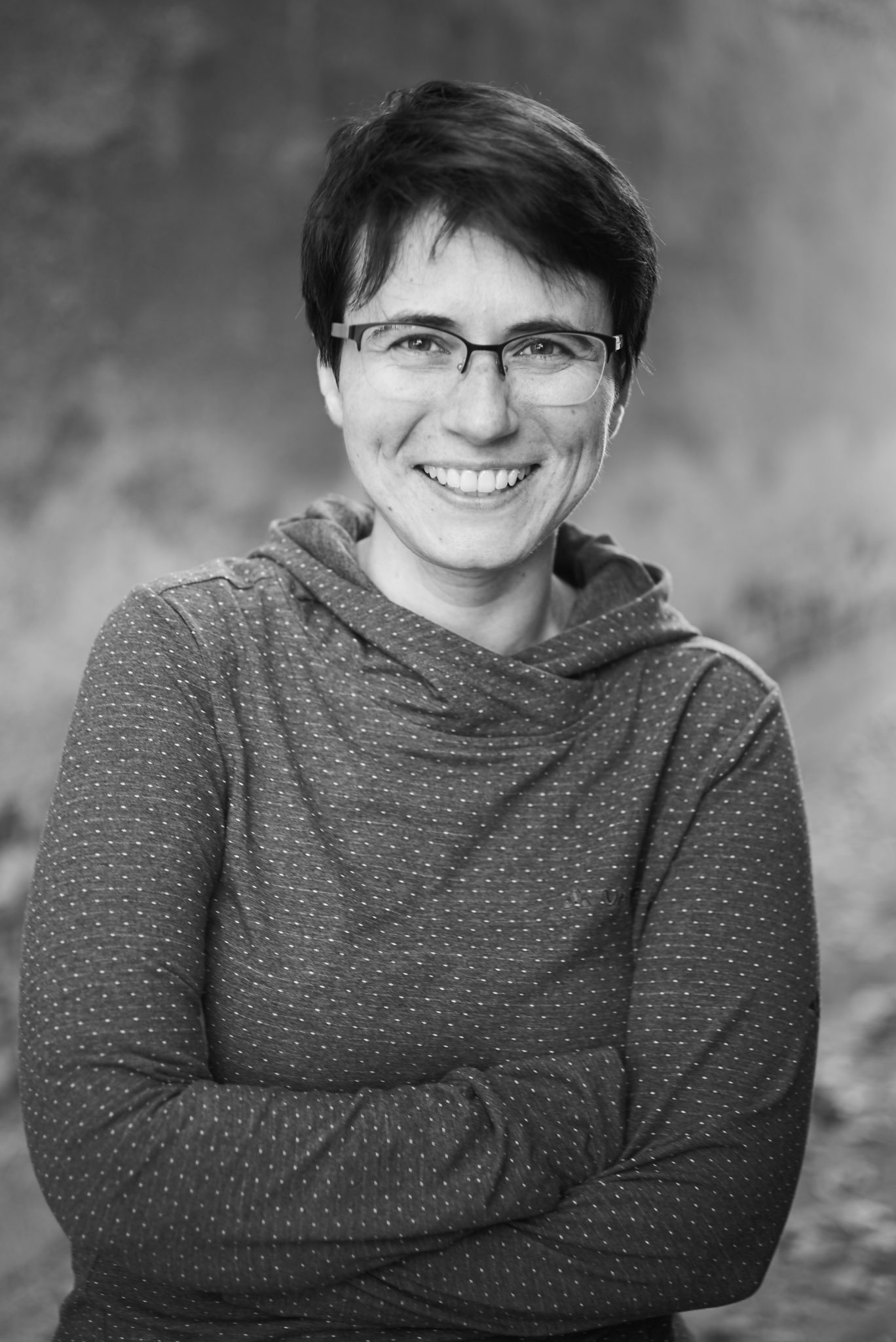 Top 12 scriitori români contemporani care merită citiți - Cărturești