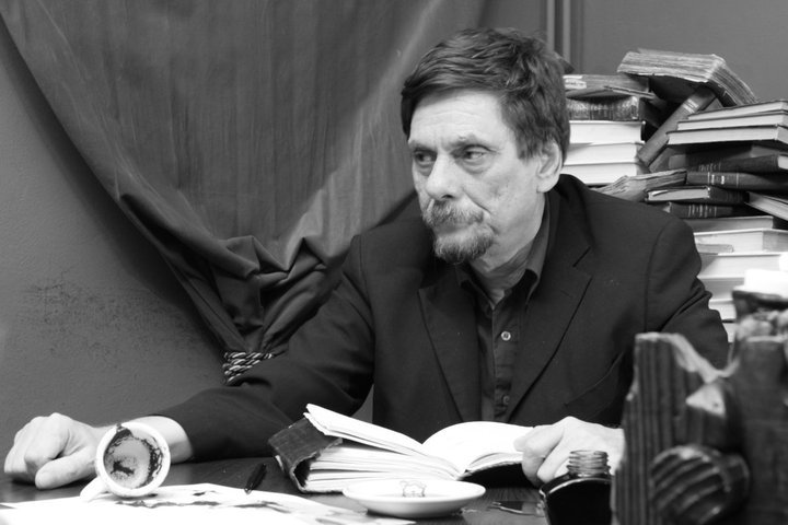 Top 12 scriitori români contemporani care merită citiți - Cărturești