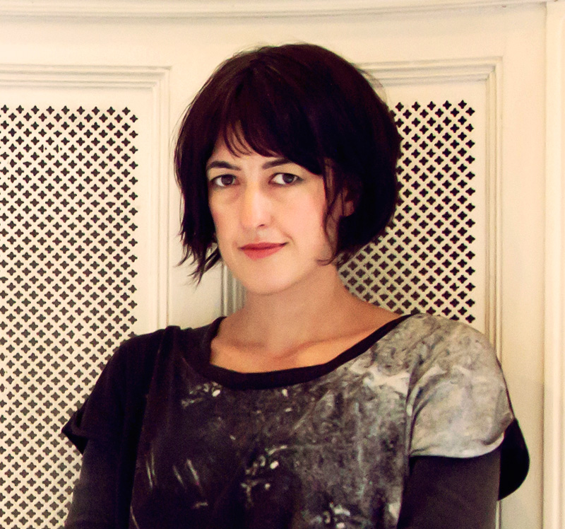 Bibliotecă de scriitor – Emanuela Ignățoiu-Sora & Cezar Gheorghe: „La ...