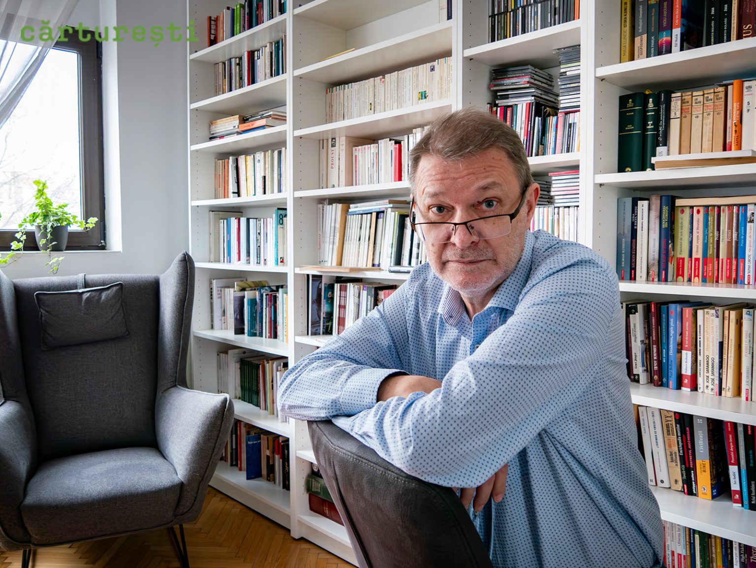 Bibliotecă de scriitor – Florin Iaru: „Pentru mine, Clavdia Chauchat a ...